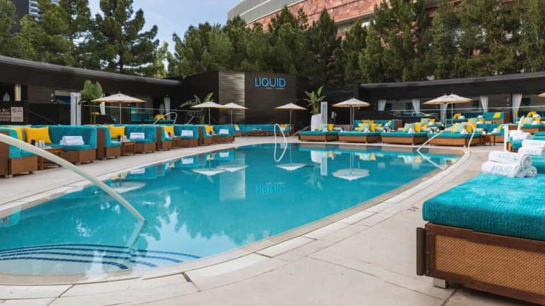 Top 10 Las Vegas Pools (2026) | Las Vegas Direct