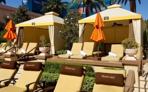 It's Pool Season: Here Are the 8 Best Pool Cabanas in Vegas | Las Vegas Direct