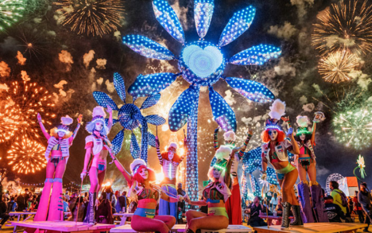 The Ultimate Beginner's Guide To Electric Daisy Carnival (EDC) Las ...